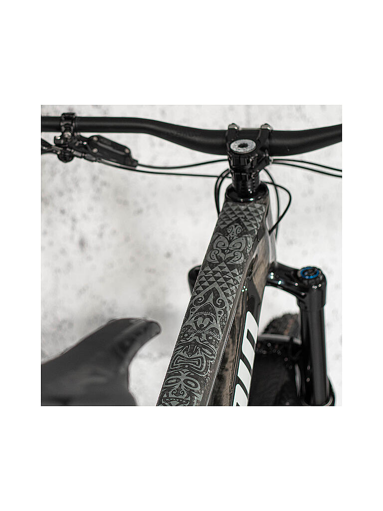 RIESEL DESIGN frame:TAPE 3000 Maori Grey grau